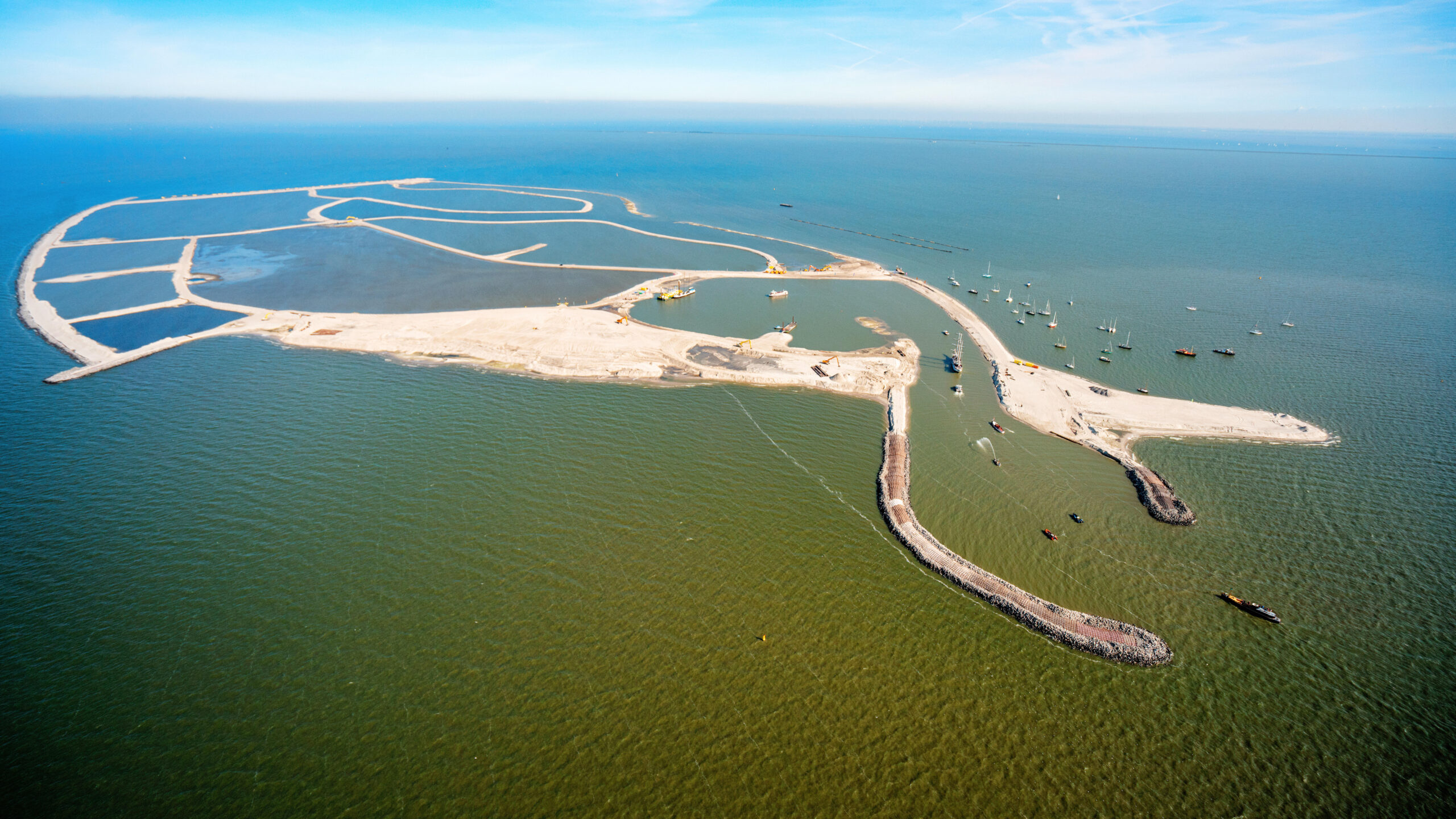 In Almere und Lelystad: 3 Yachthäfen, um das Markermeer zu entdecken
